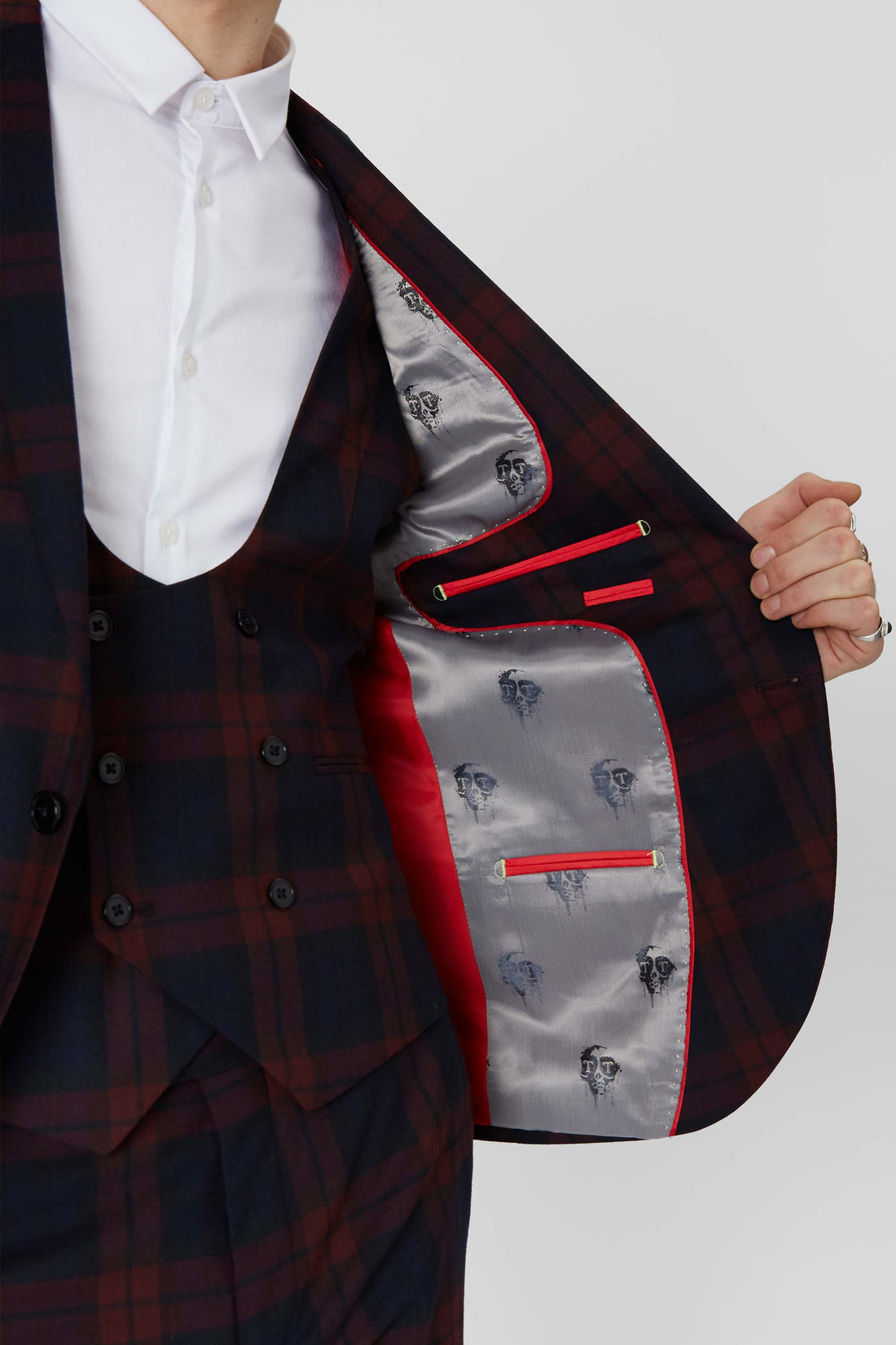 CT2 Suits - Award winning grooms-wear & suit hire.